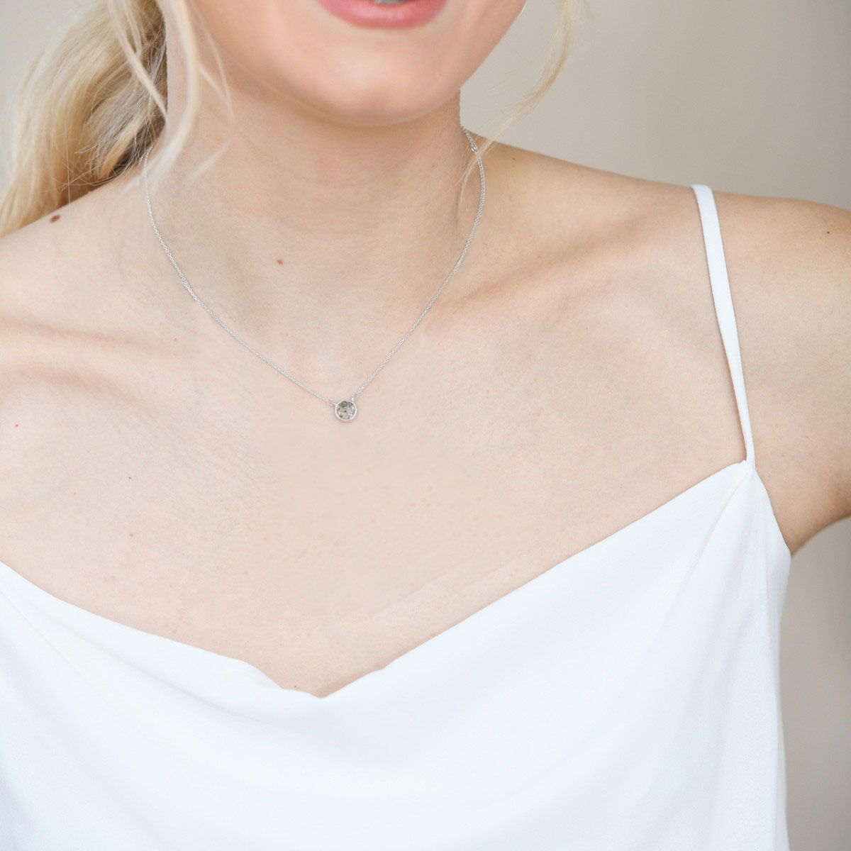 Jingle Shell Necklace | December Birth Month Jewelry